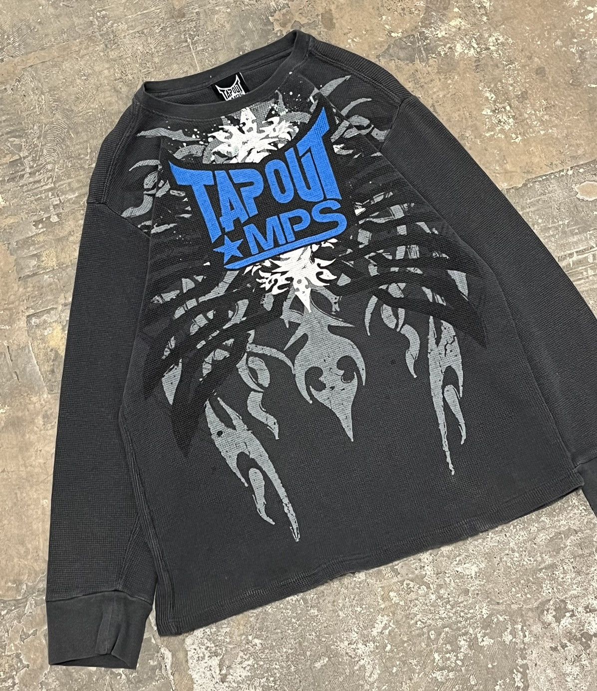 Affliction × Tapout × Vintage y2k tap out thermal affliction style ...