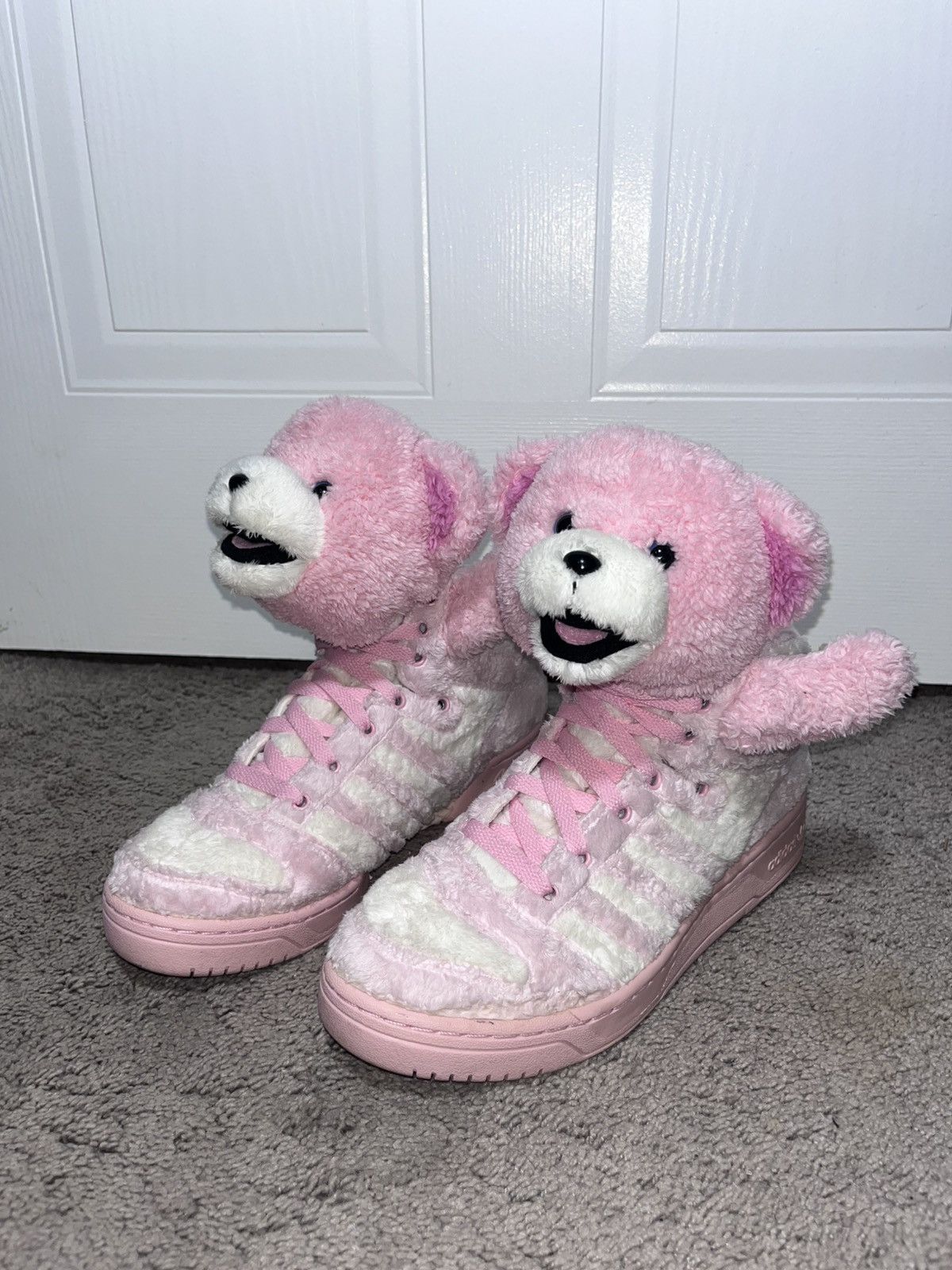 Adidas × Jeremy Scott Adidas x Jeremy Scott pink bear shoe 2013 | Grailed