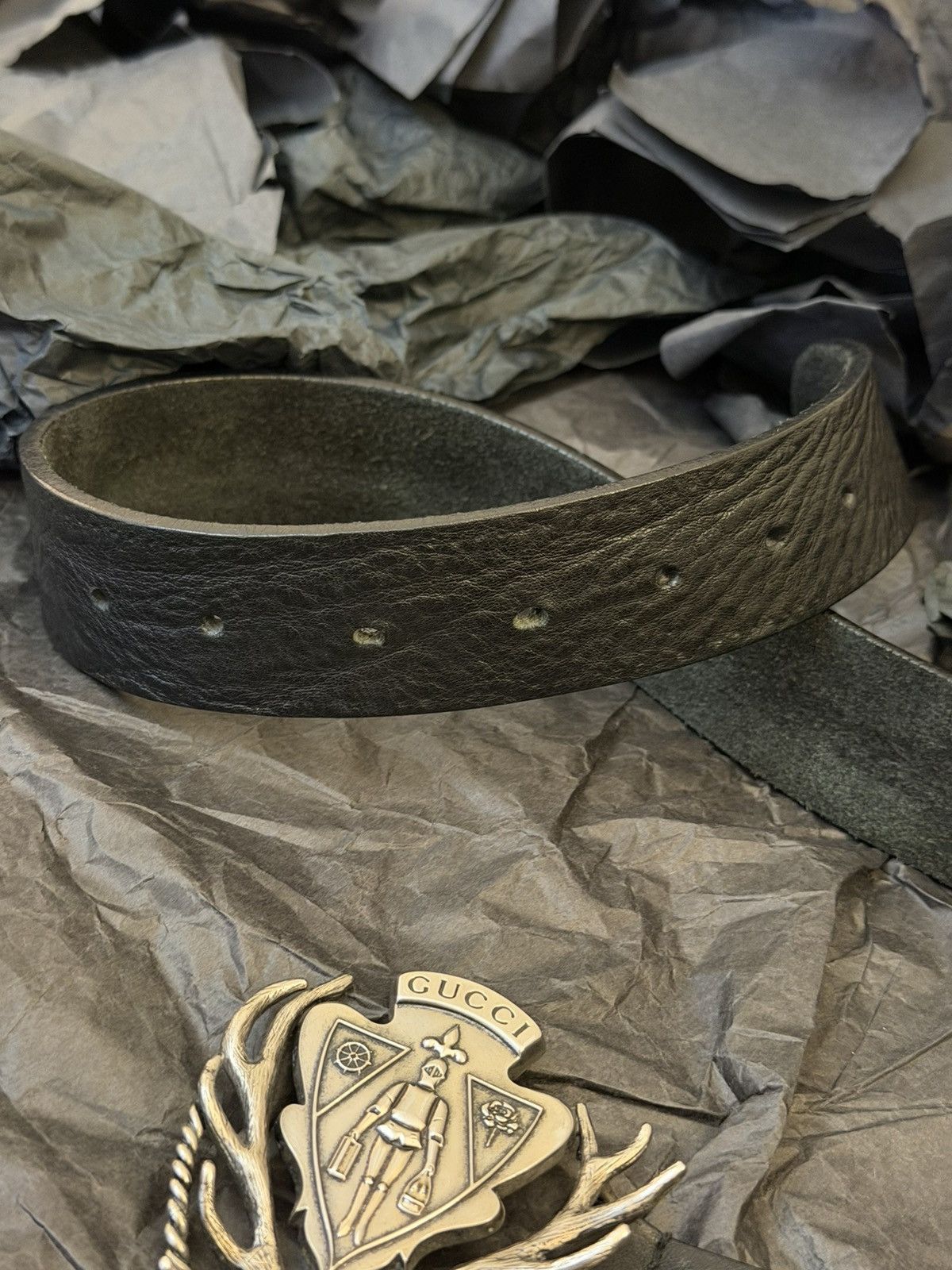 Gucci GUCCI FW2007 Deer Antler Crest Buckle Leather Belt tom ford | Grailed