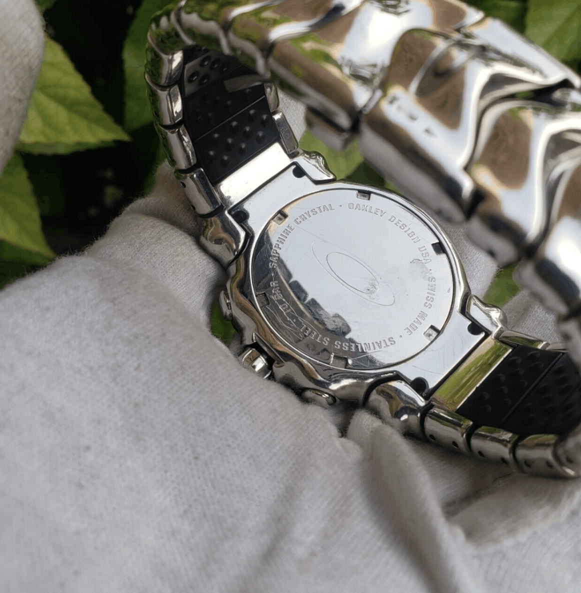 Oakley Oakley Judge 2 Dual Time Blue Dial Stainless Steel Oakley Oakley Judge 2 Dual Time Blue Dial Stainless Steel