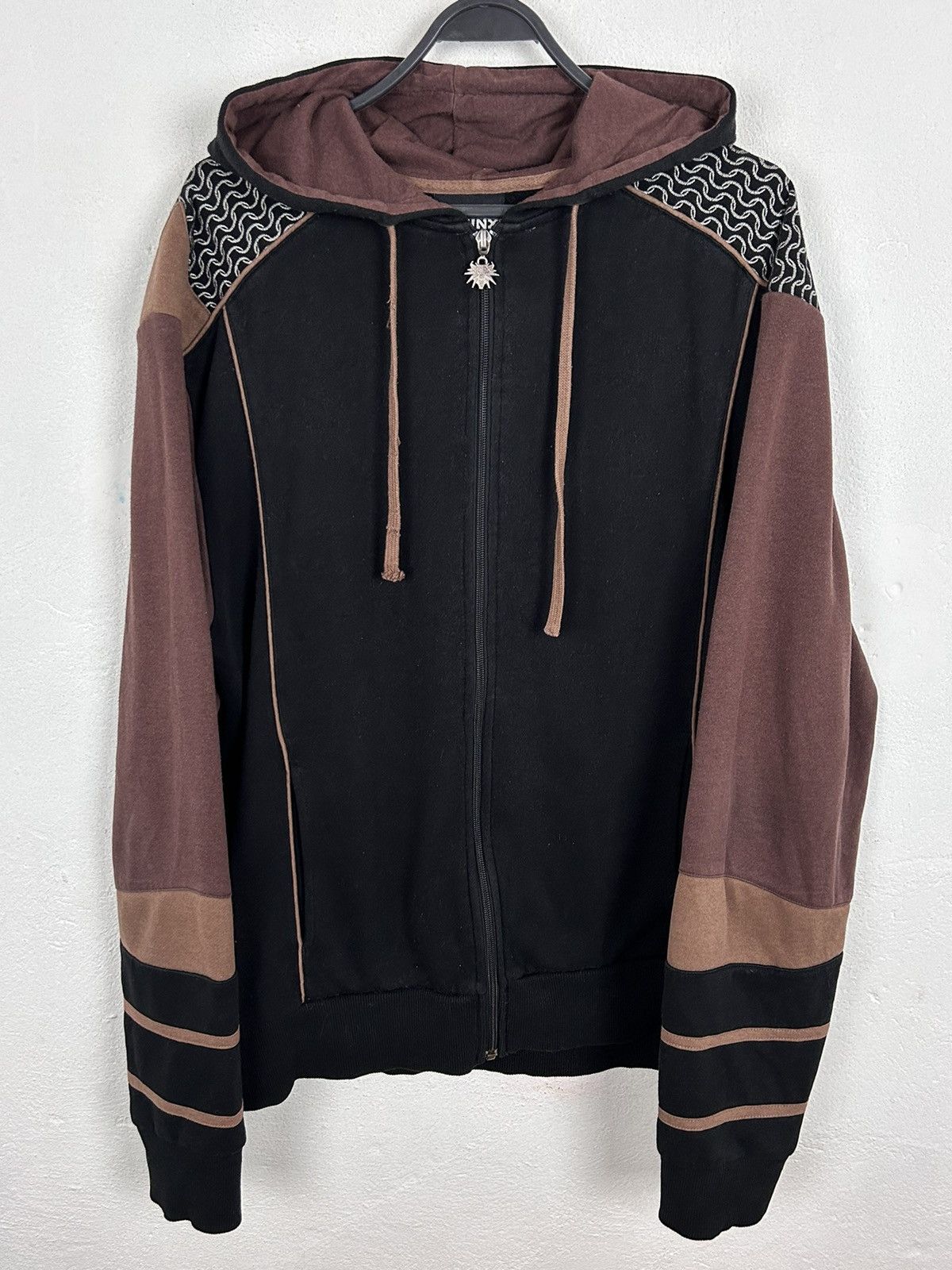 Movie The Witcher CD Project 2015 Jinx Embroidered Logo Zip Hoodie ...