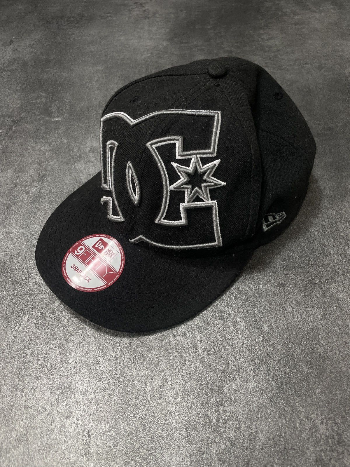 DC × New Era × Vintage 🔥Offers🔥New Era Vintage Y2K Hat DC Hype USA 90s ...