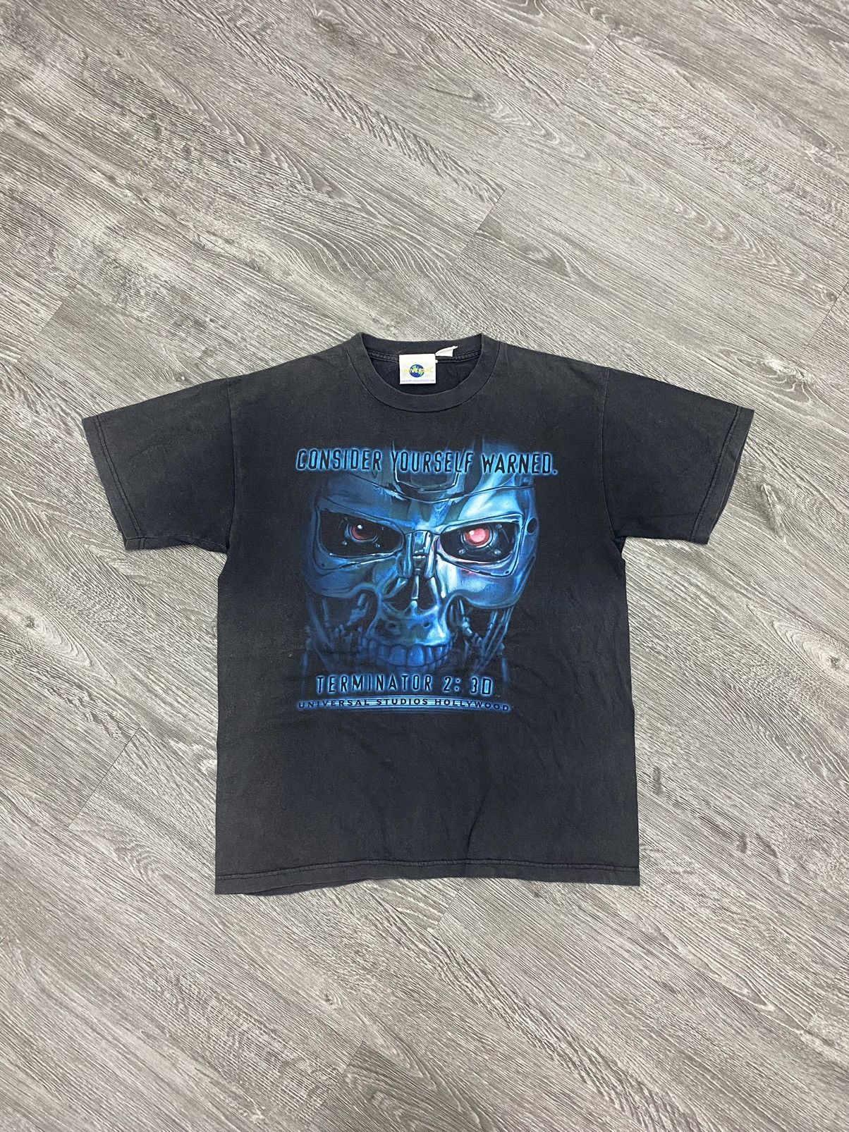Universal Studios × Vintage Vintage 90s Terminator 2:3D Universal ...