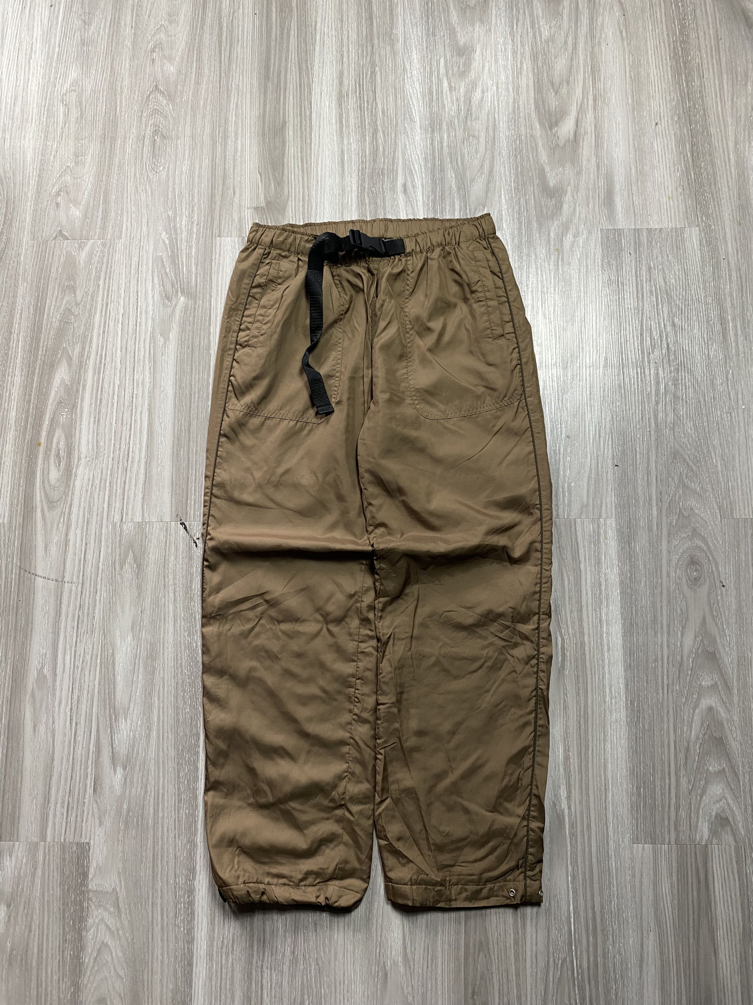 GU × Japanese Brand × Streetwear Vintage Y2K GU Japan Nylon Parachute Pants | Grailed