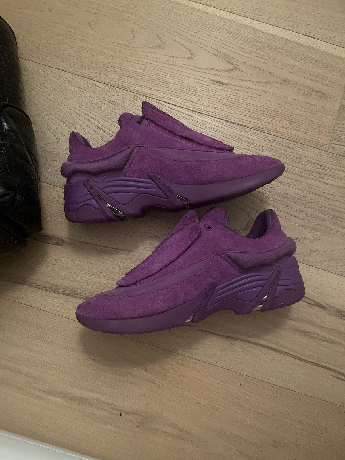 Raf Simons RAF SIMONS ANTEI OVERSIZED SUEDE RUNNER | Grailed