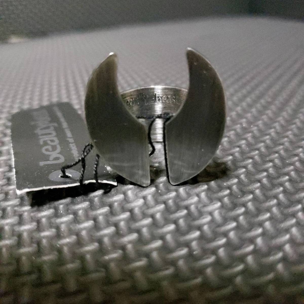 Beauty Beast BEAUTY BEAST Wing Designed Ring Silver Size 20 | Grailed