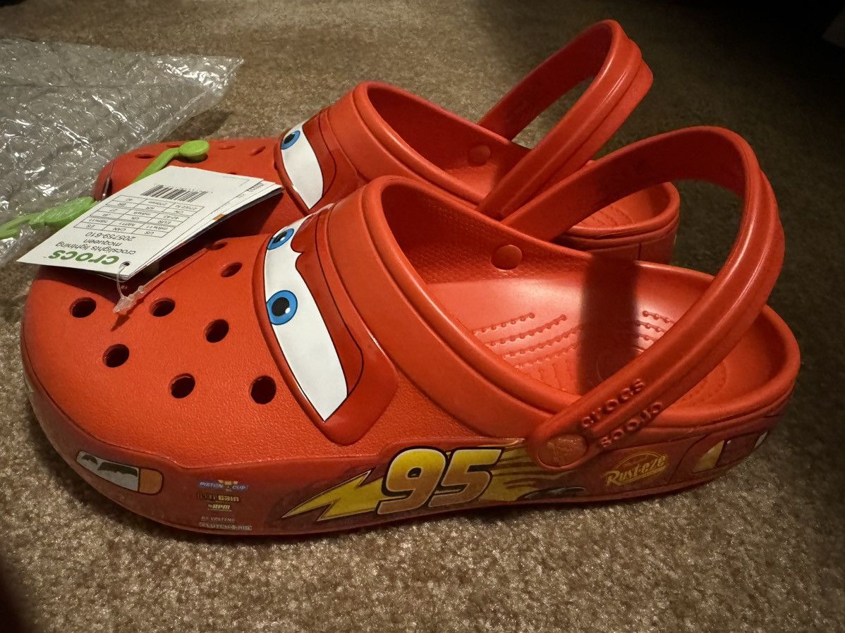 Crocs Crocs x Cars LIGHTNING MCQUEEN | Grailed