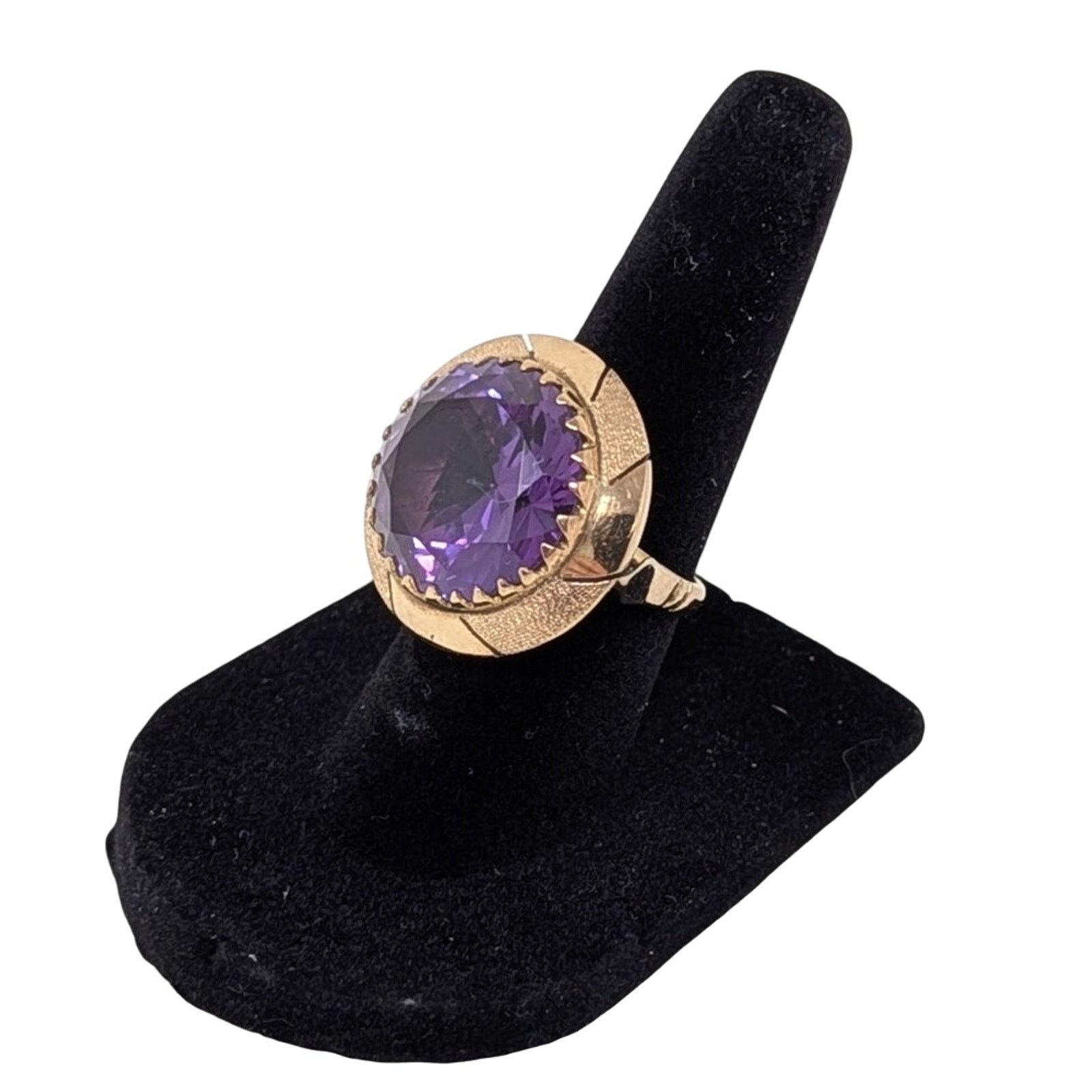 Vintage Vintage Estate Gold Alexandrite Round Cocktail Ring | Grailed