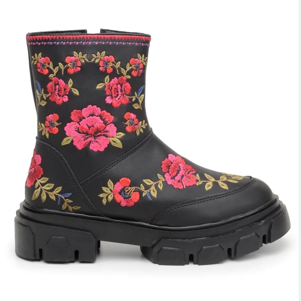 Farm Rio Farm Rio Red Rose Embroidery Black Ankle Boot | Grailed