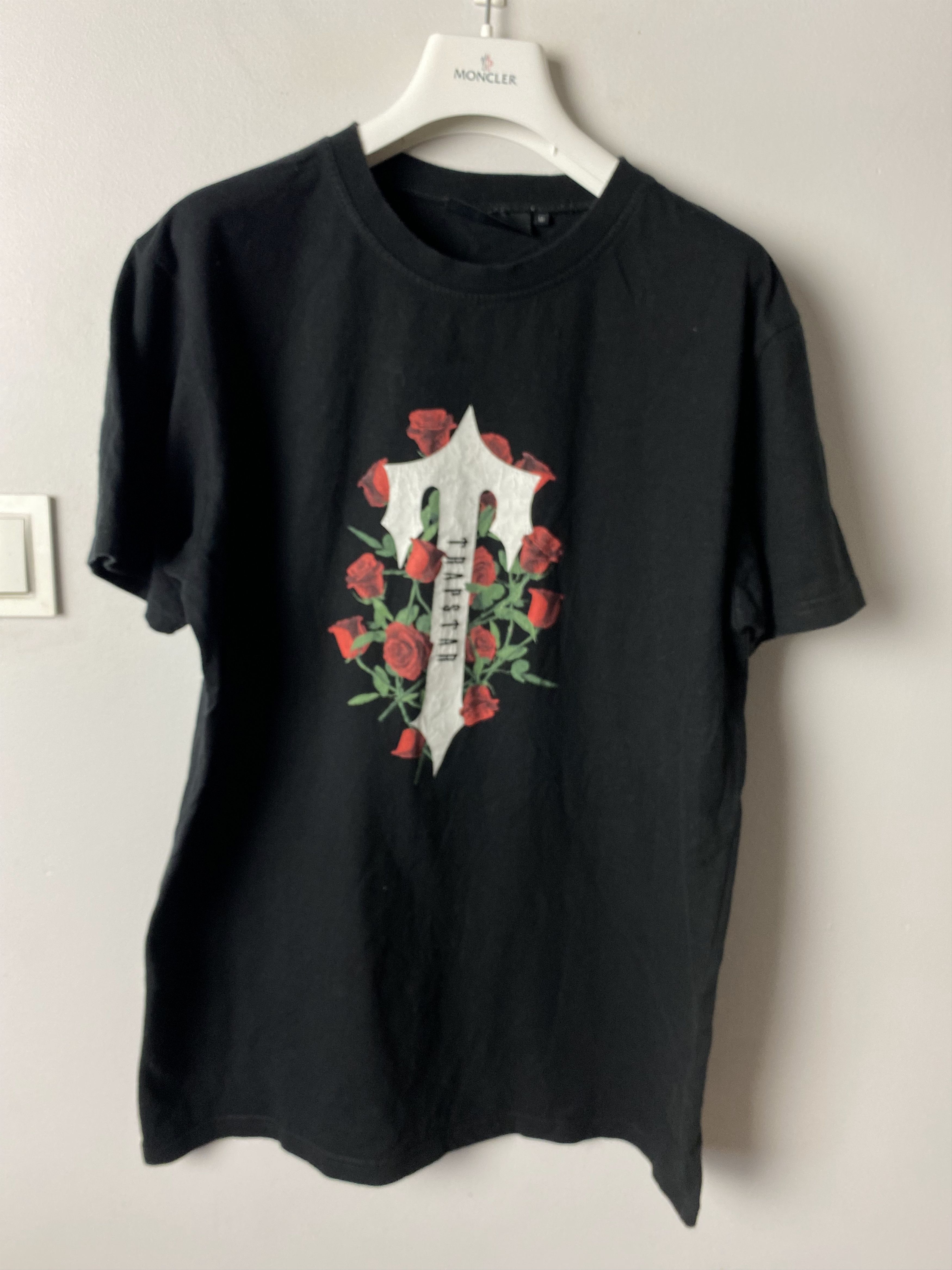 Streetwear × Trapstar London Trapstar big logo roses t-shirt tee | Grailed