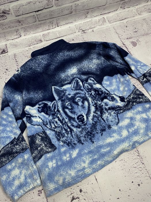 Vintage Vintage wolves fleece hooded jacket size M | Grailed