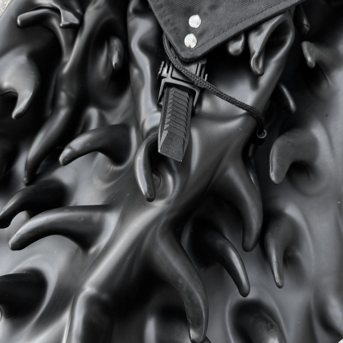 Craig Morrison gen 1 hook | Grailed