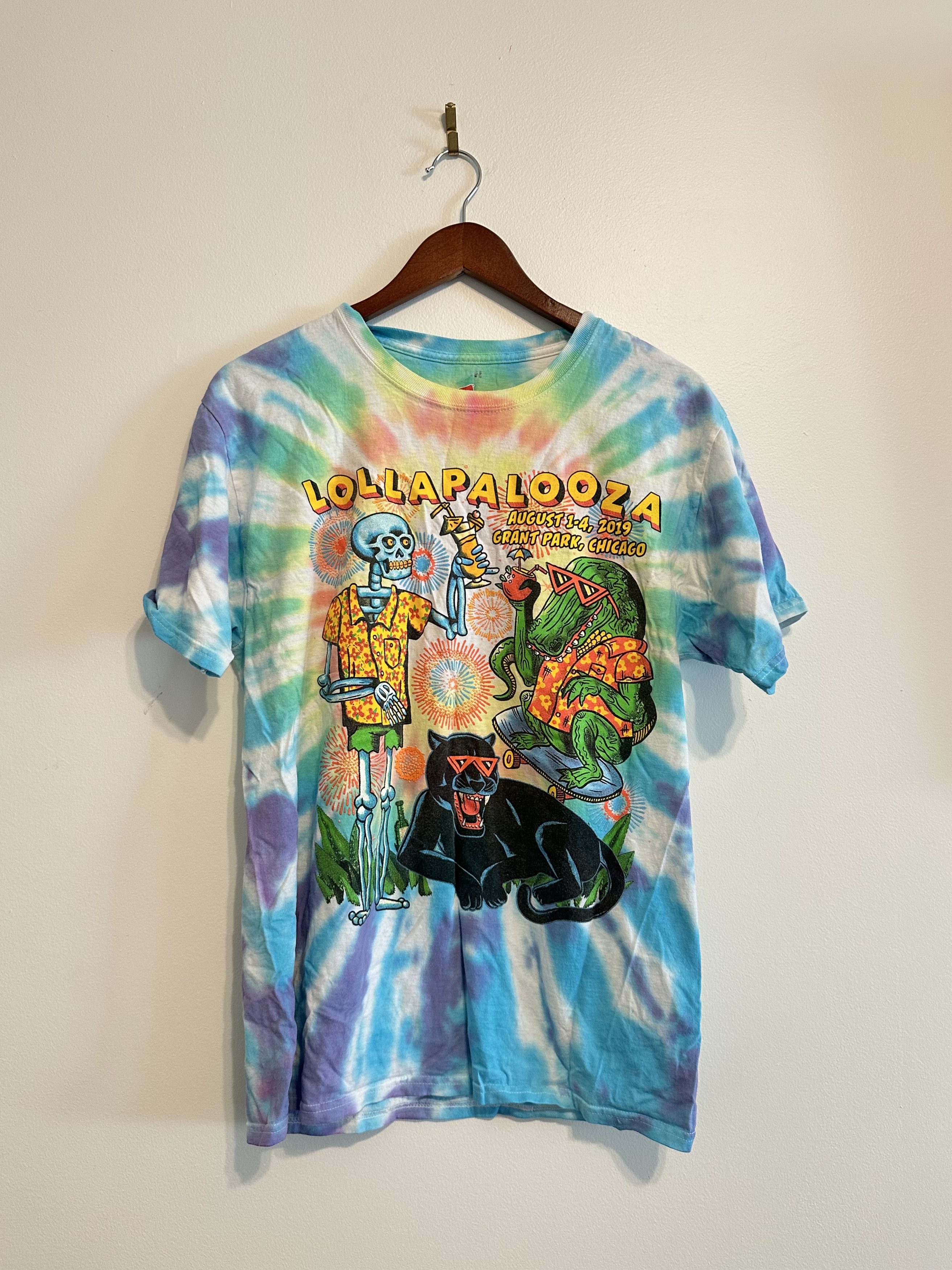 Generic Lollapalooza tee shirt | Grailed