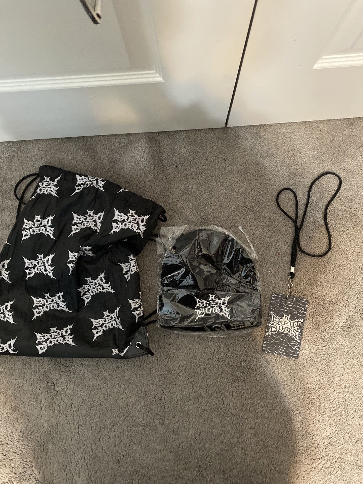 Ken Carson Ken Carson CHAOS TOUR VIP MERCH PACKAGE | Grailed