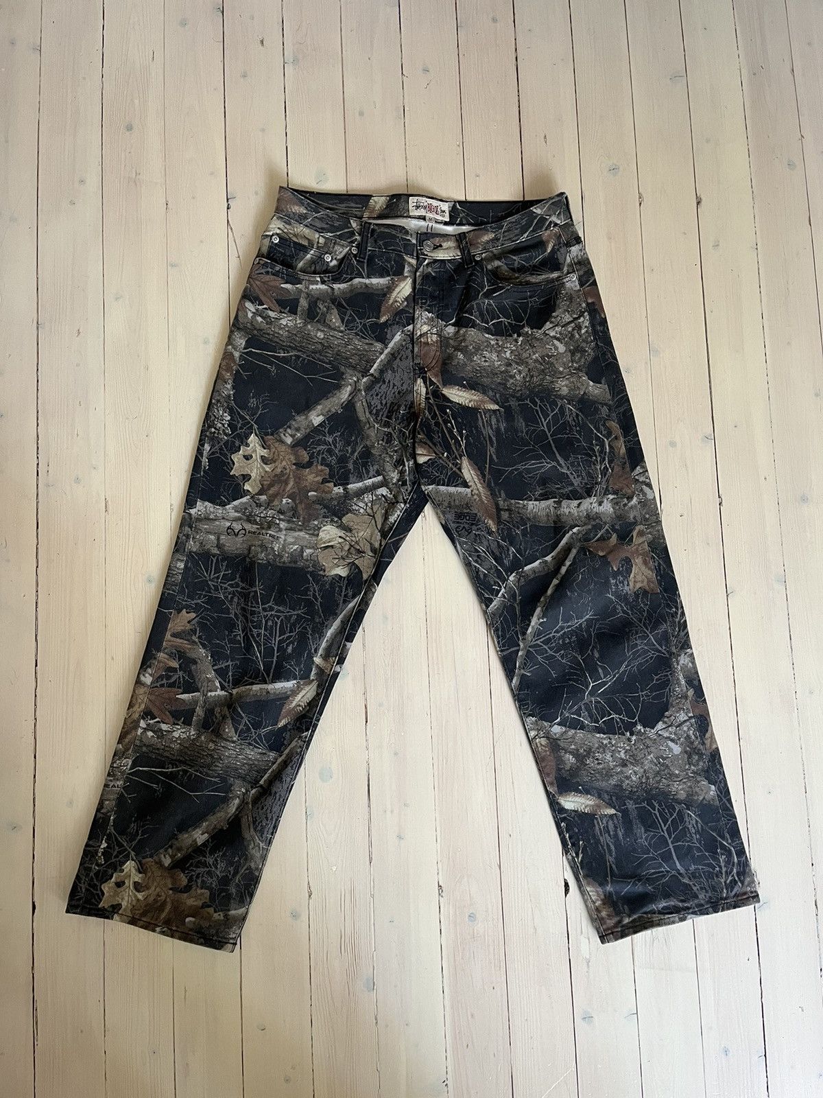 Stussy Stussy RealTree Camo Denim ”BigOl” Jeans | Grailed