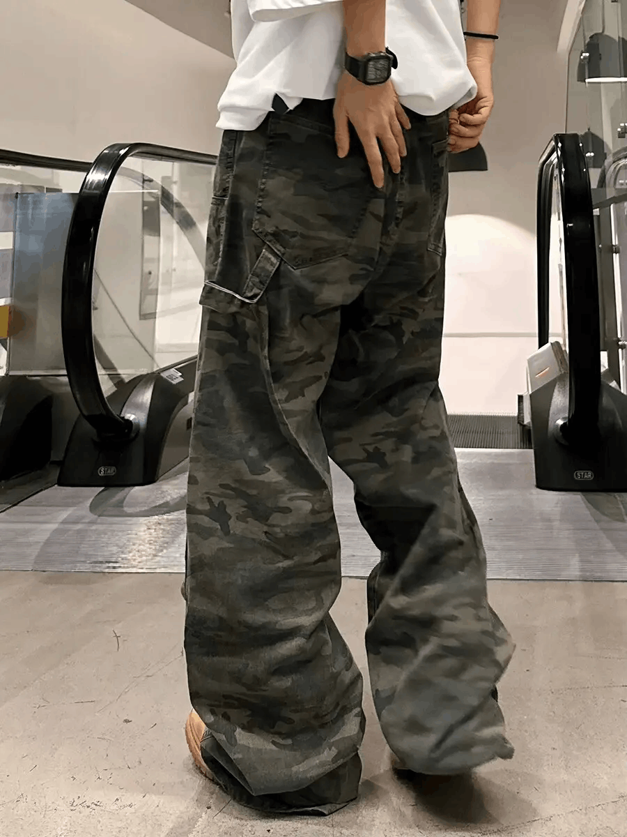 Vintage camo faded skate pattern baggy pants | Grailed