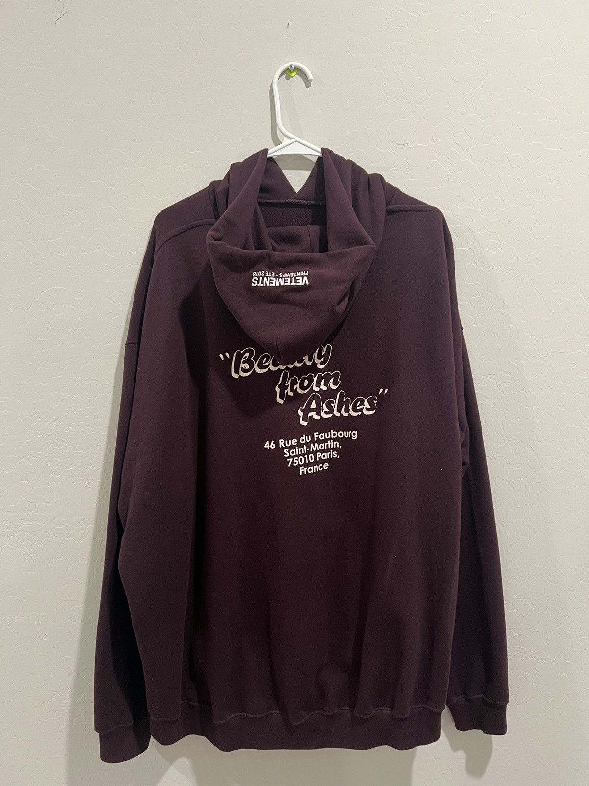 Vetements SS18 WE LOVE OUR HOMETOWN HOODID | Grailed