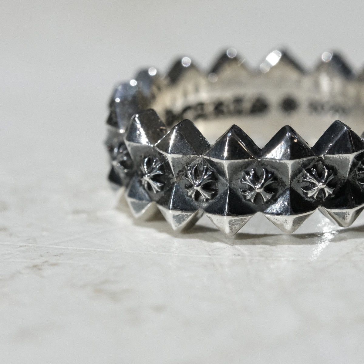 Chrome Hearts CHROME HEARTS DOUBLE PYRAMID PLUS BAND RING | Grailed