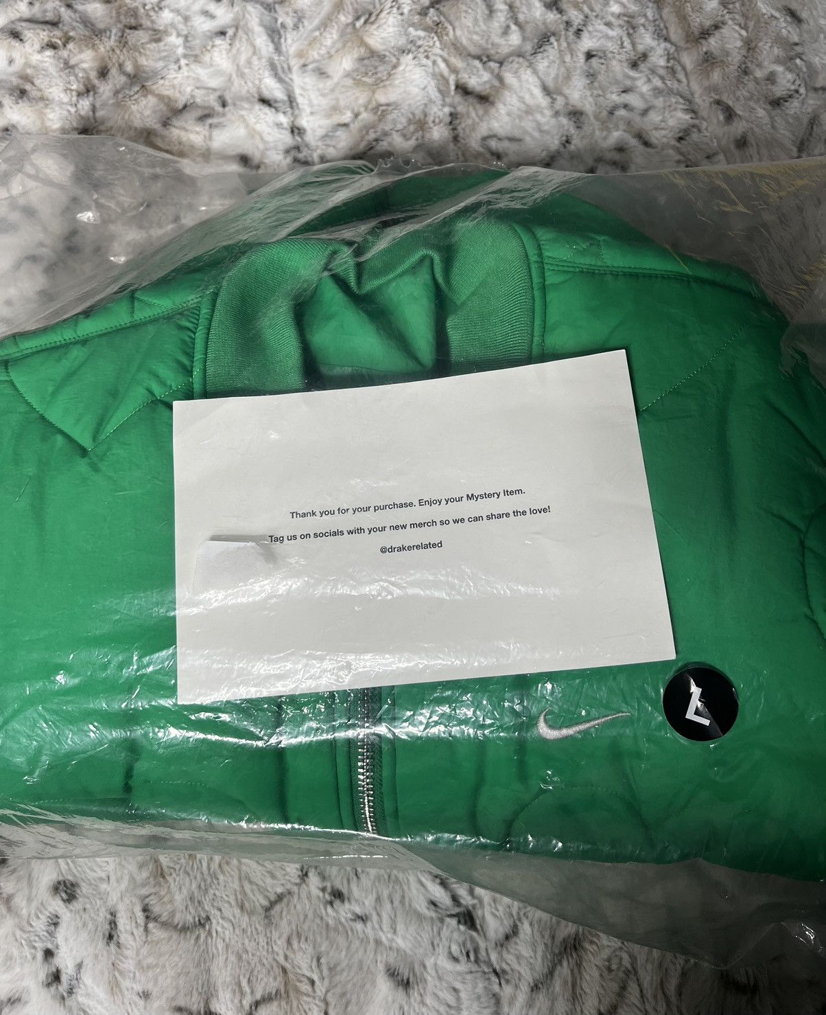 Drake × Nike Certified Lover Boy - F&F NIKE HEART PUFFER/JACKET GREEN ...