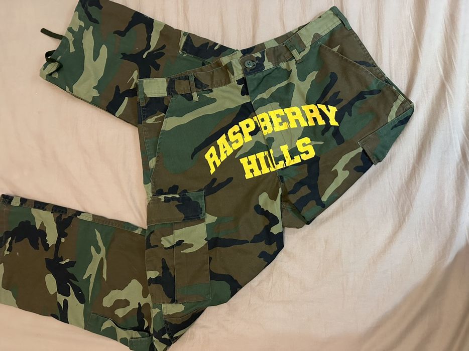 Streetwear Gv gallery Raspberry hills cargo pants | Grailed