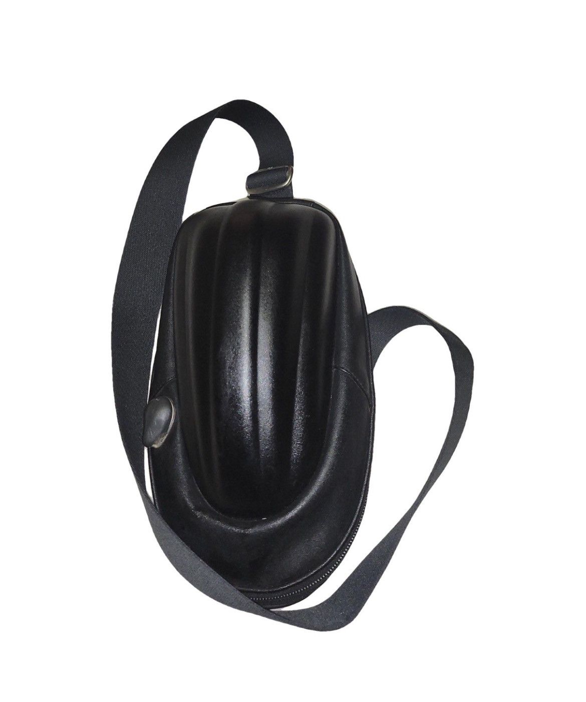 Mandarina Duck RARE! Mandarina Duck Egg Shell Exopod Shoulder Bag 2000s ...