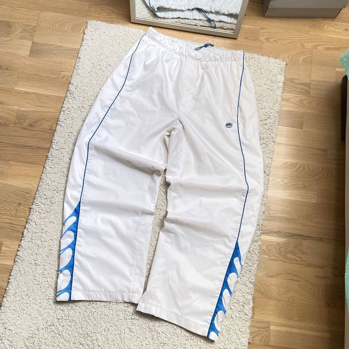 Nike FREE SHIPPING! Vintage Nike TN White Pants With Blue Waves | Grailed