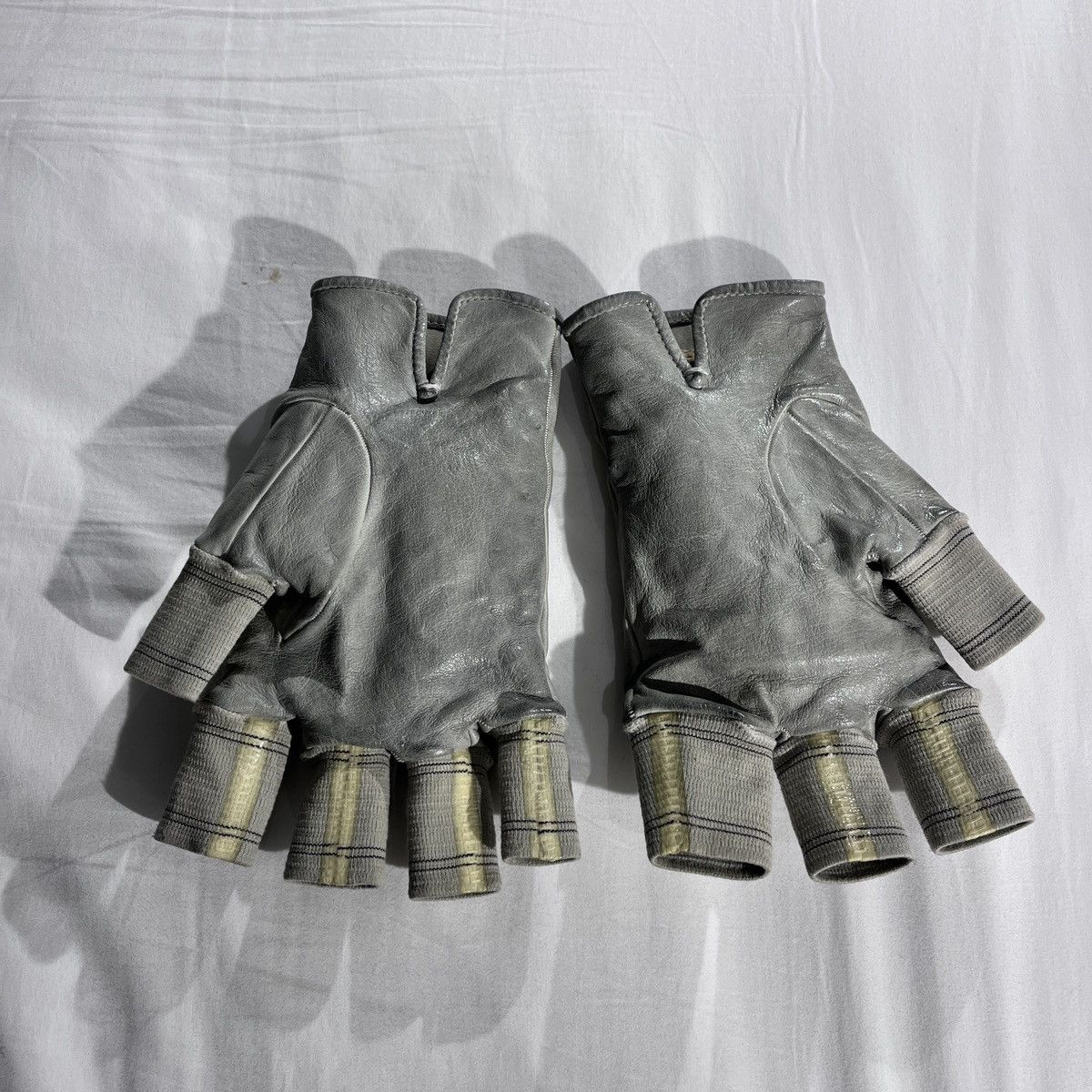 Carol Christian Poell CCP Gloves | Grailed