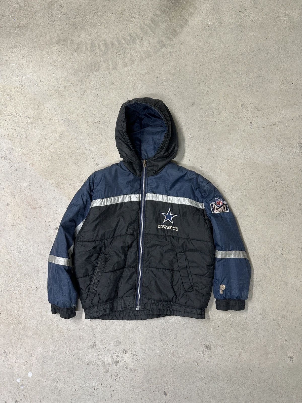 Vintage Vintage 90's Dallas Cowboys Reversible Pro Player Jacket | Grailed