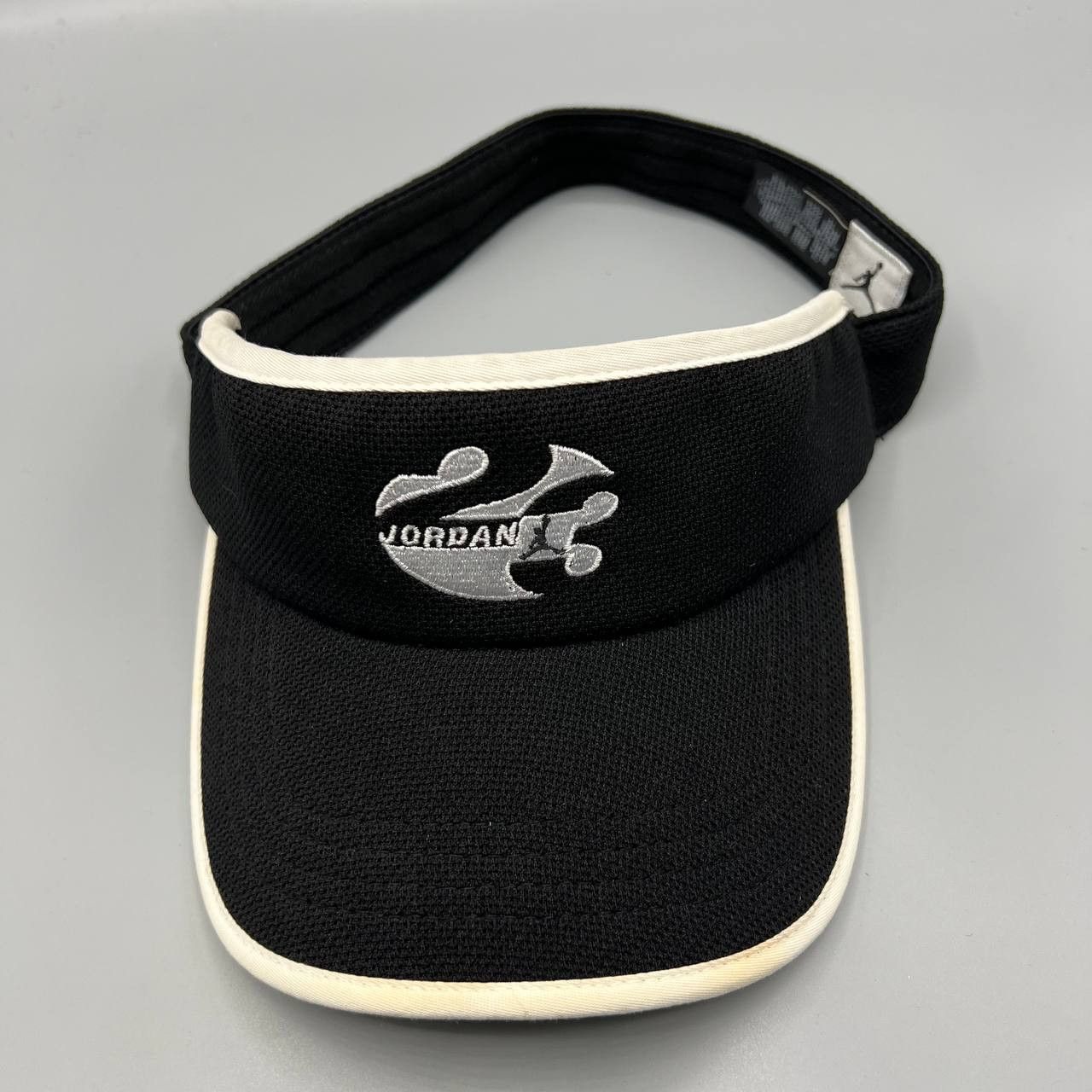 Jordan Brand Air Jordan Visor Hat Men M-L Jumpman Stretch Fitted Golf M ...