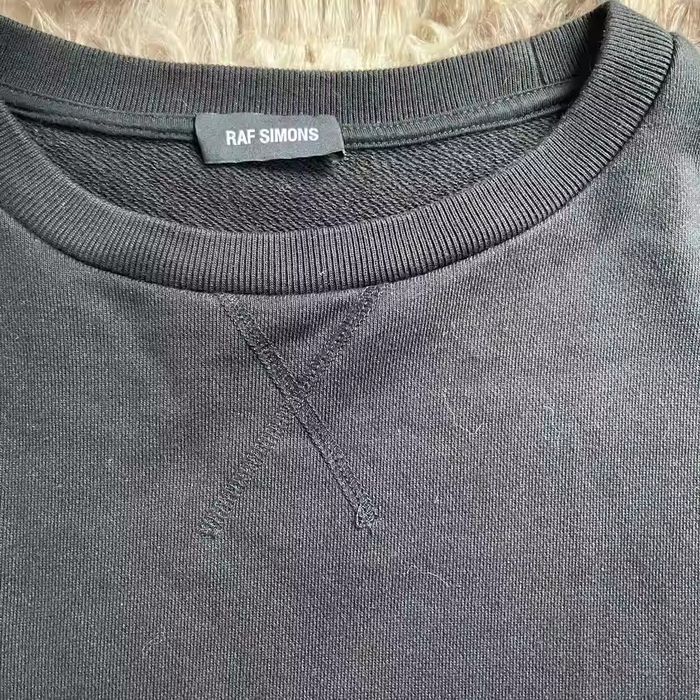 Raf Simons raf simons 18ss blade runner replica man sweater | Grailed