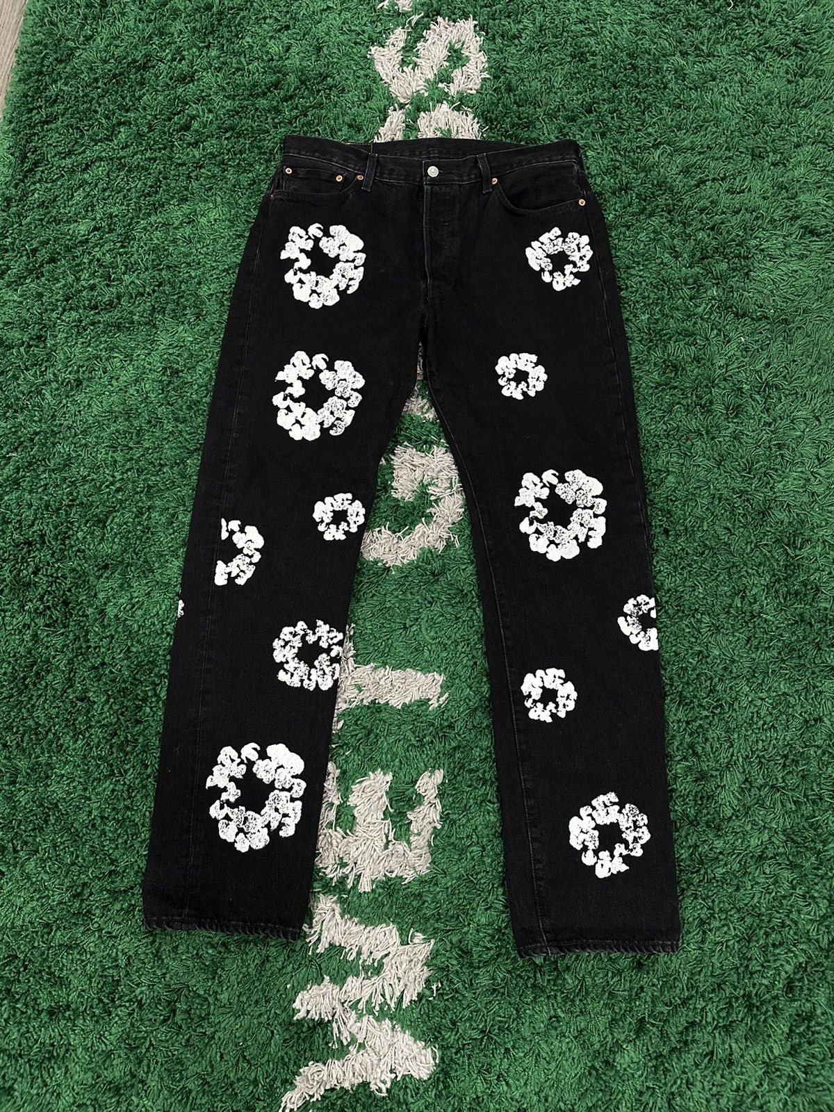 DENIM TEARS Denim tears x Levis Black Denim Jeans Size 36 | Grailed