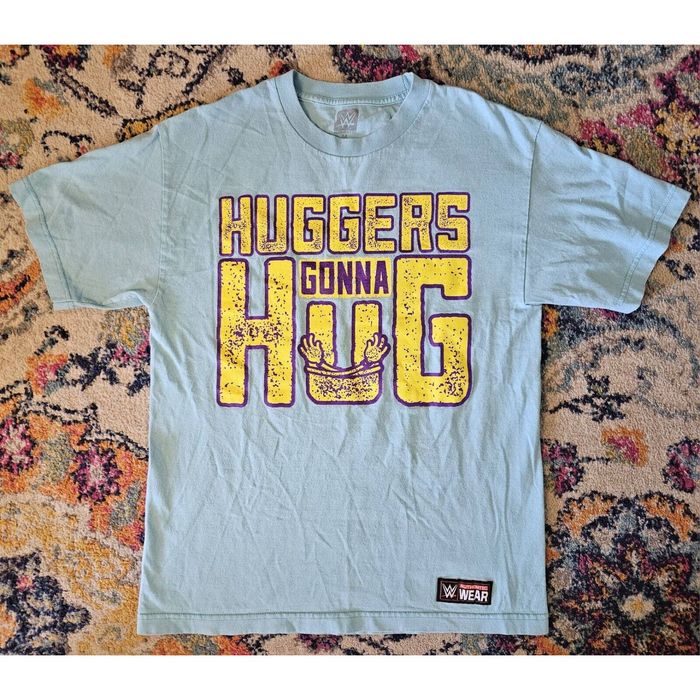 Wwe WWE Authentic Bayley Huggers Gonna Hug Pro Wrestling Tee M | Grailed