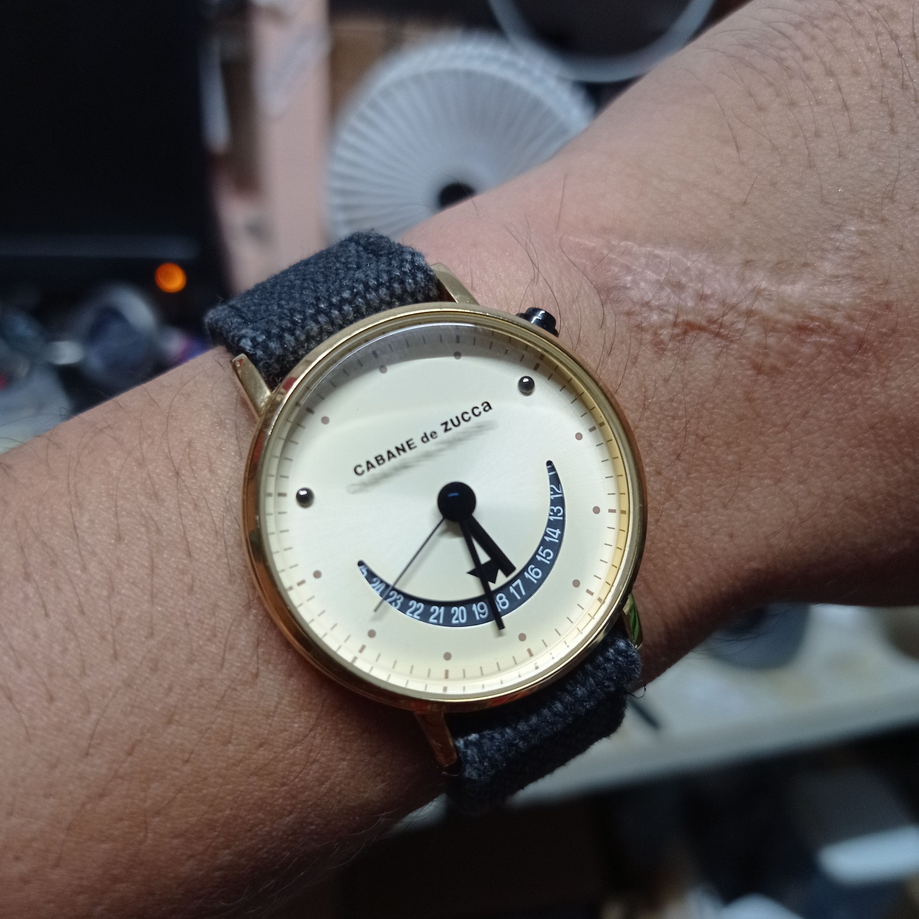 Authentic × Cabane De Zucca × Vintage Luxury Watch by CABANE DE ZUCCA ...