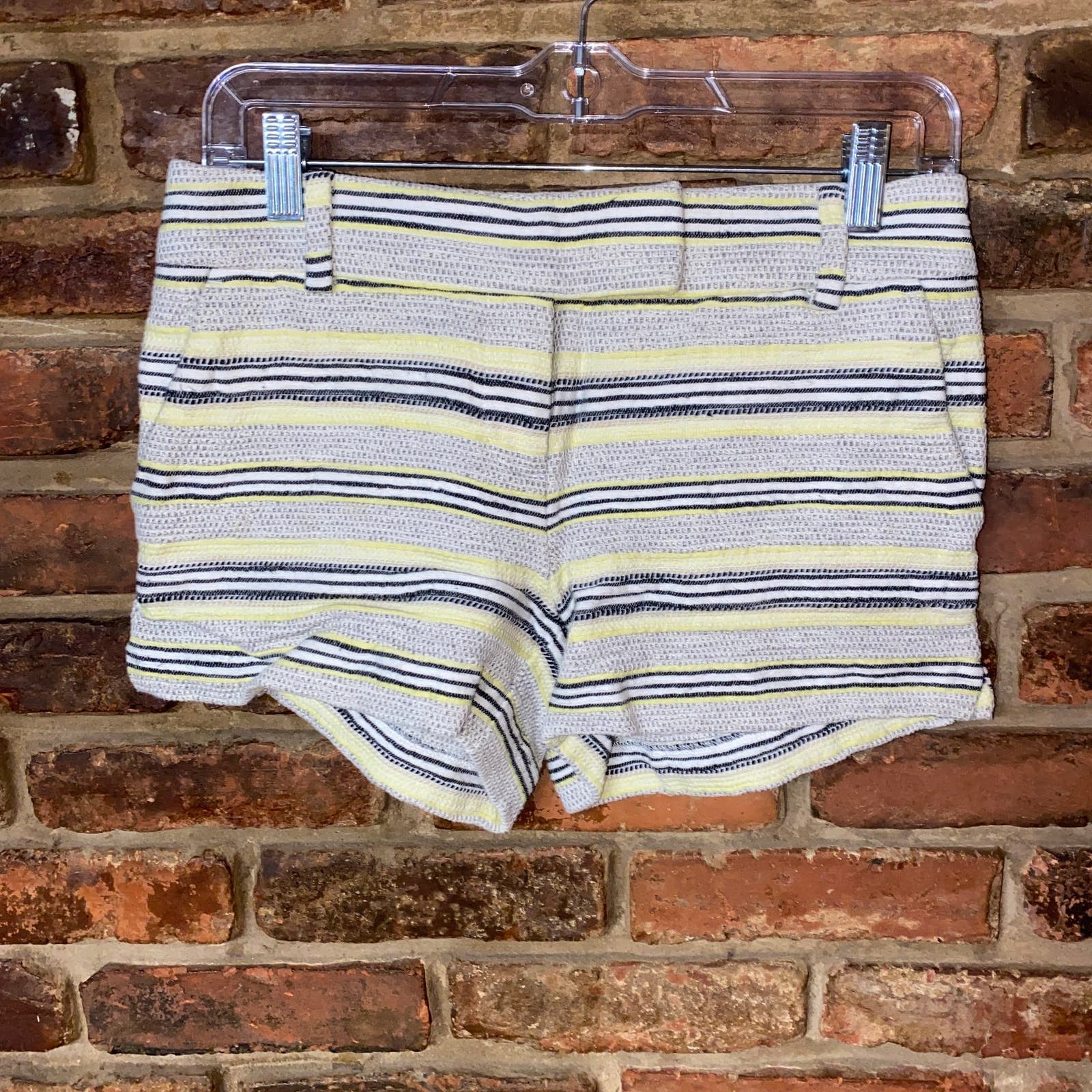 Loft Ann Taylor LOFT Black Yellow White The Riviera Short 00 | Grailed