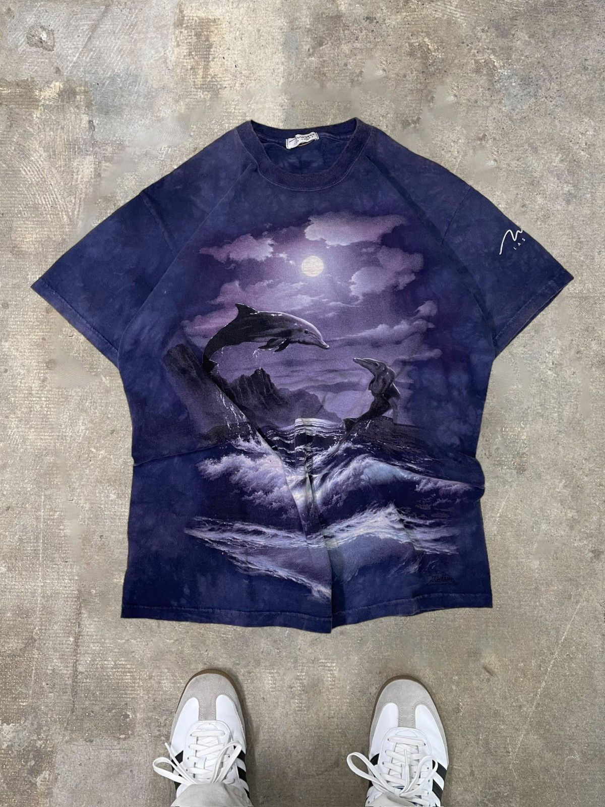 The Mountain × Vintage Vintage 90s The Mountain Dolphin AOP Nature ...