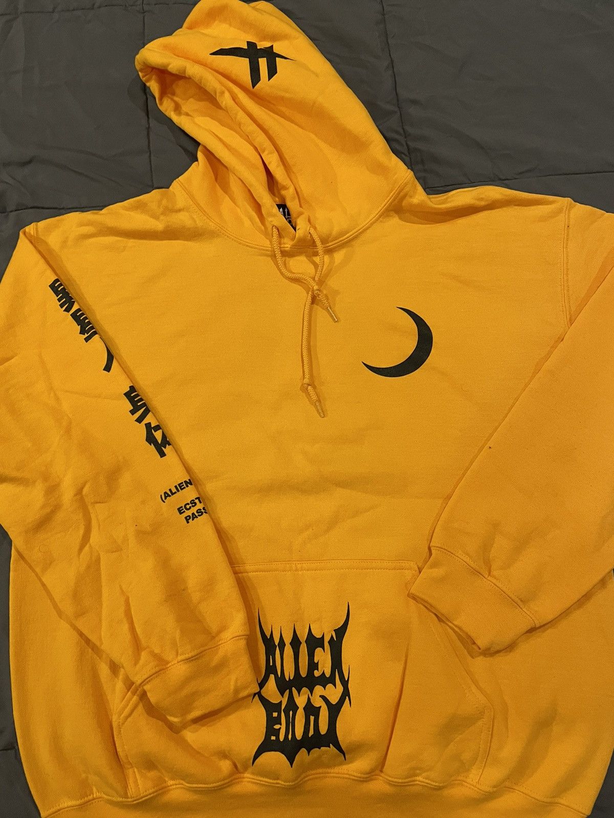 GOTHBOICLIQUE × LIL PEEP × Pictureplane Alien Body Alien Body RAW ...