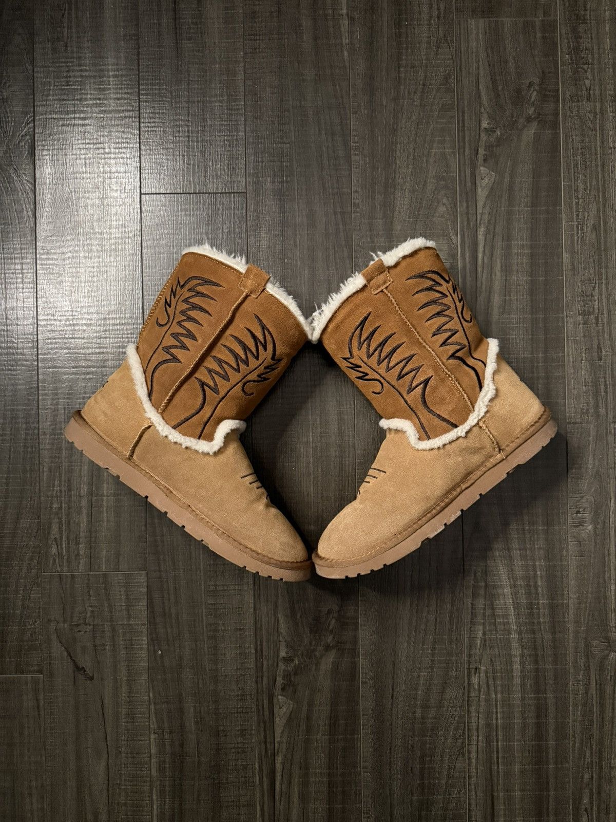 Archival Clothing × Designer × Streetwear 1199 Bazo Ugg Cowboy Hugs ...