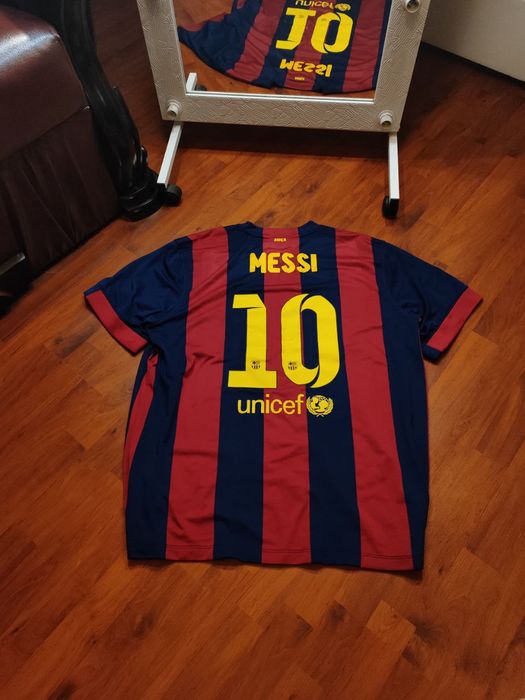 Nike FC Barcelona 2014-15 Nike home Lionel Messi soccer jersey L | Grailed