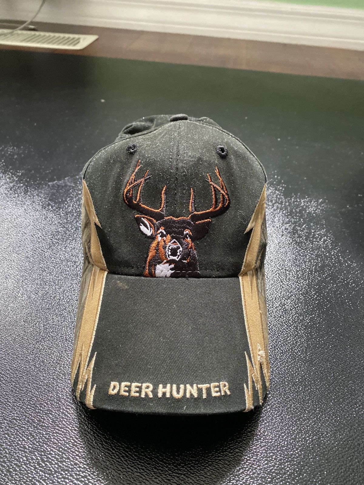 Realtree Vintage Realtree Deer Hunter Lightning Hat | Grailed
