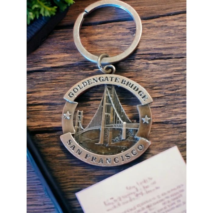 Vintage Beautiful silver and black Golden gate bridge keychain | Grailed