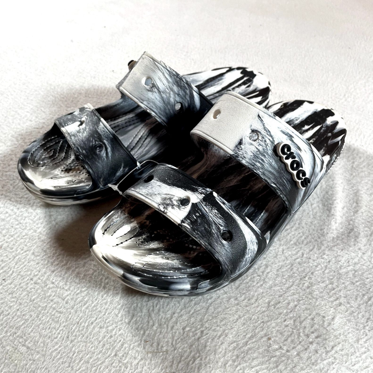 Crocs Crocs Sandals Mens 8 White Marbled Classic Lined Slide Rubber ...