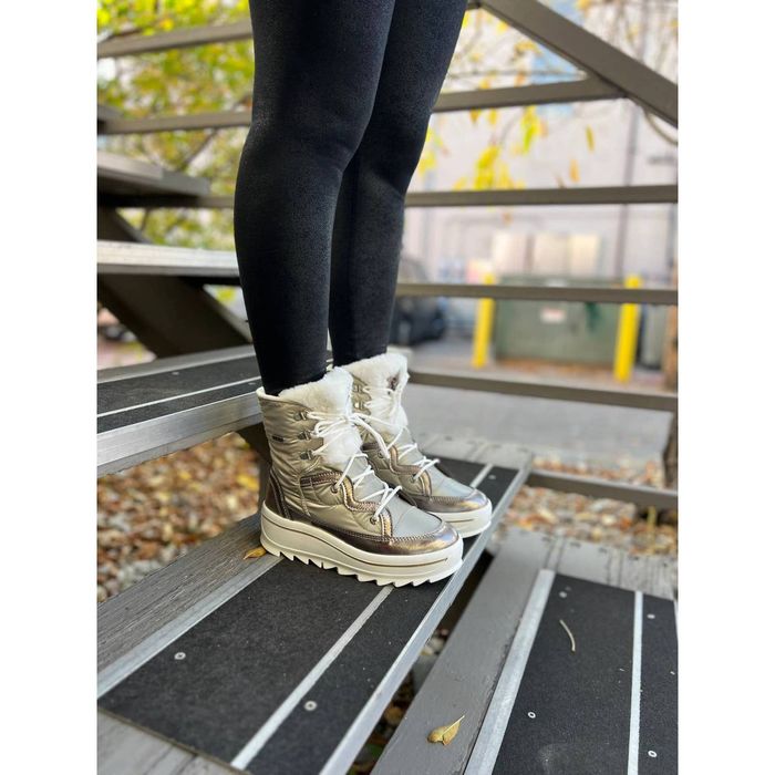 Pajar PAJAR tacey low 2.0 boot in gold metal | Grailed