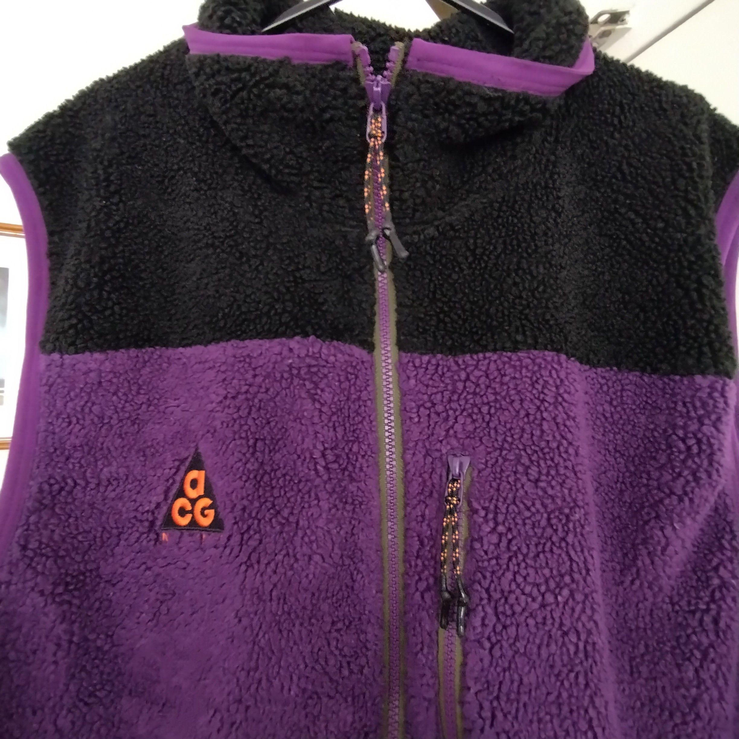Nike ACG Nike ACG Sherpa Fleece Vest Jacket | Grailed