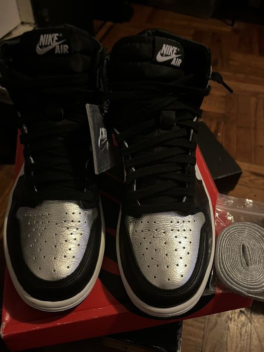 Nike Air Jordan 1 Silver Toe | Grailed