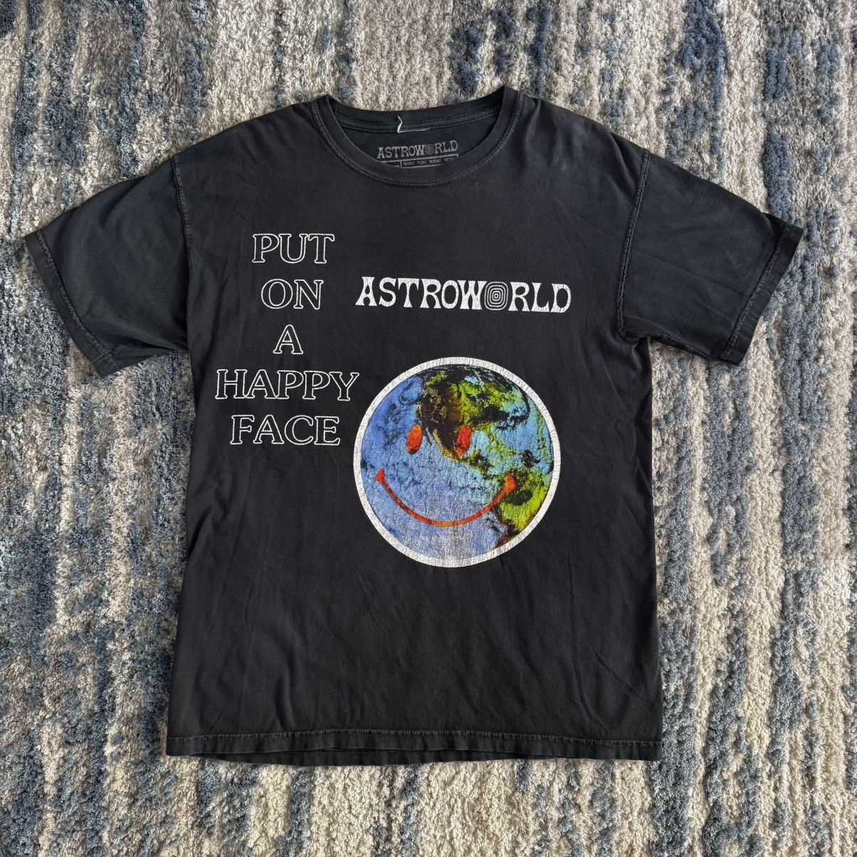Travis Scott Travis Scott Astroworld Happy Face Black Tee | Grailed