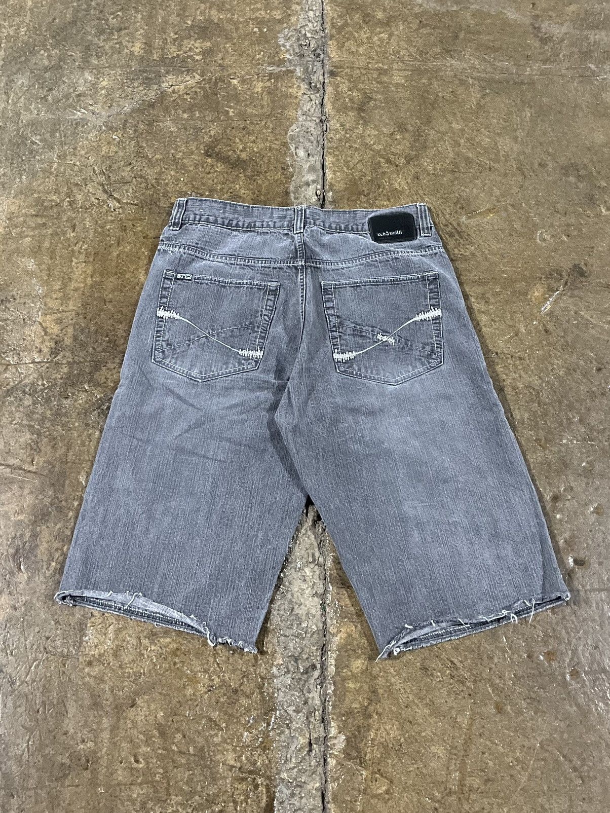 Vintage Crazy Vintage Y2K Ecko UNLTD Baggy Jorts Goth Skater Shorts ...