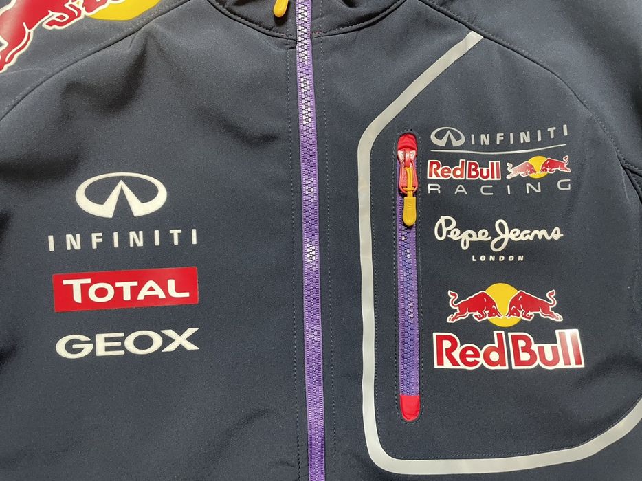 Pepe Jeans Vintage Pepe Jeans Red Bull Infiniti Softshell Racing Jacket ...