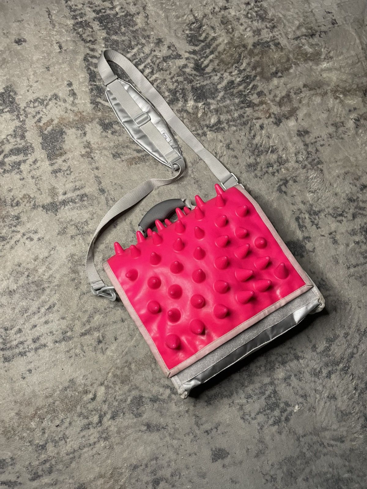 Craig Morrison Craig Morrison Gen 2 Bug Pink Messenger Bag | Grailed