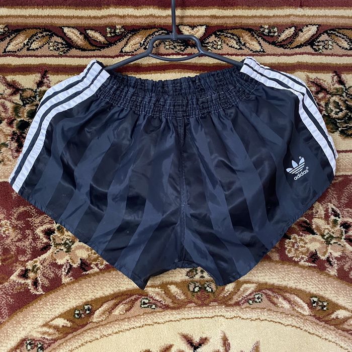 Adidas VINTAGE 80’s ADIDAS NYLON RUNNING SHORTS SPRINTER | Grailed