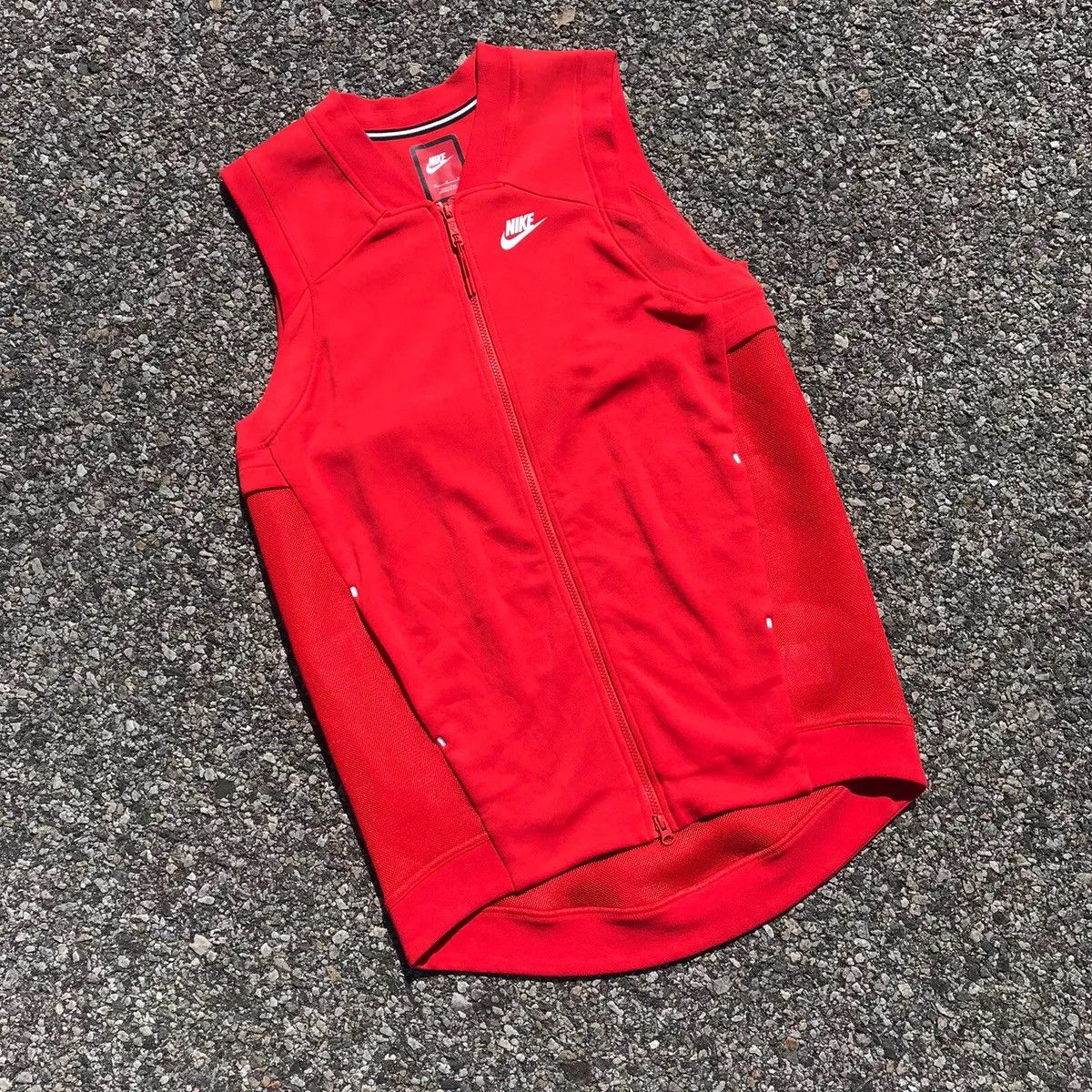 Nike × Streetwear Nike Tech Fleece Cocoon Mesh Full Zip Vest | Grailed